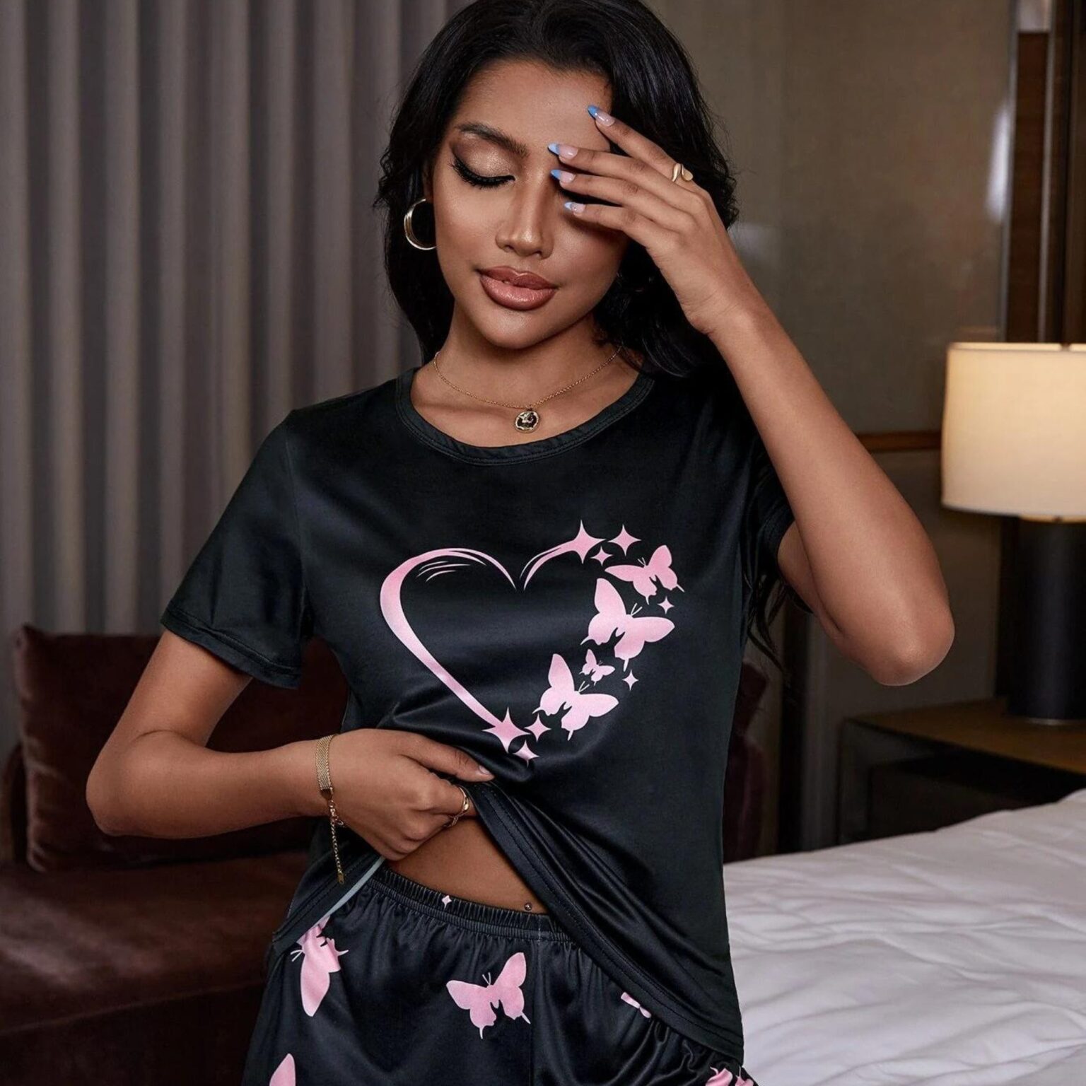 2-osaline naiste pidžaama, liblikate ja südametega - Ostupesa